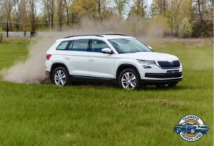 11 Reasons Cars Accelerate on its Own (Plus Fix) – transpotrends.com